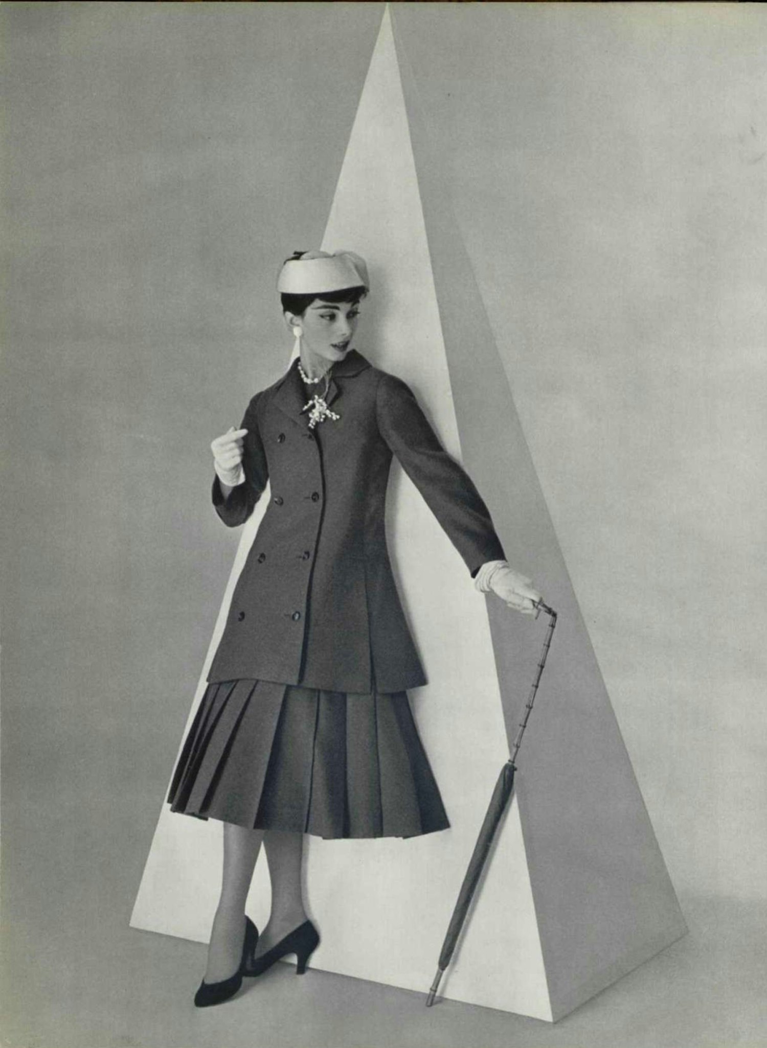 A, Haute Couture Spring-Summer 1955, A line | La Galerie Dior